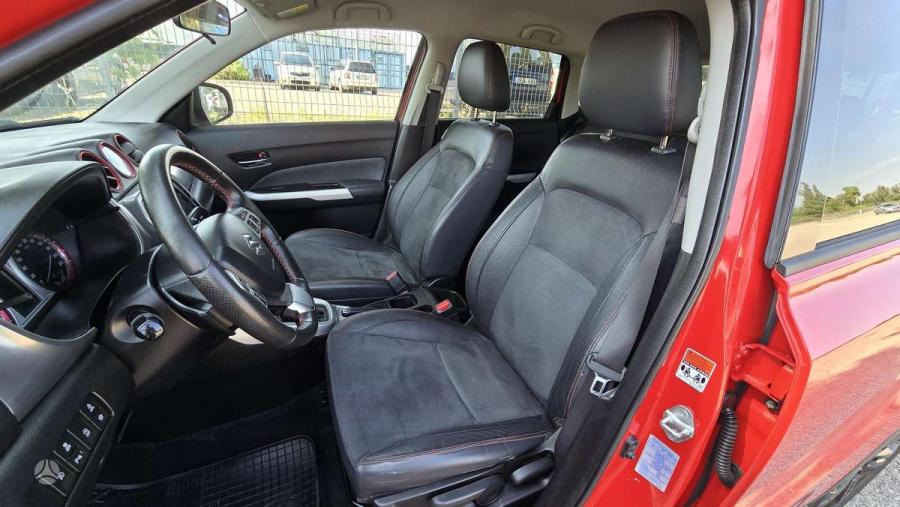 Red Suzuki Vitara 2016 in Marijampole, with an engine capacity of 1.37 L and mileage of 235 thousand km for 8950 €, photo 14 on AUTOMOTO.COM.LV