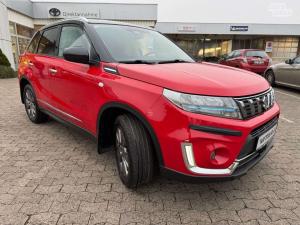 Red Suzuki Vitara 2023 in Kaunas, with an engine capacity of 1.40 L and mileage of 22 thousand km for 22390 €, photo 5 on AUTOMOTO.COM.LV