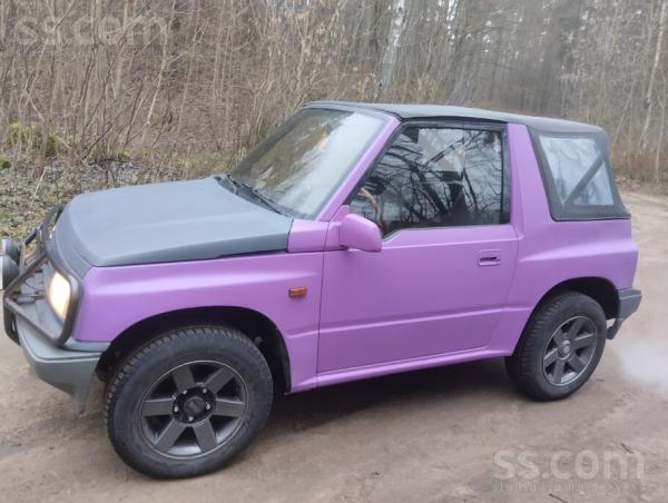Violets Suzuki Vitara 1993 Rīga, ar dzinēja tilpumu 1.60 L un nobraukumu 44 tūkst. km par 6500 €, foto 1 vietnē AUTOMOTO.COM.LV