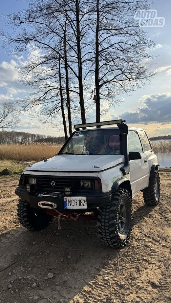 Balts Suzuki Vitara 2004 Molėtai, ar dzinēja tilpumu 1.60 L un nobraukumu 112 tūkst. km par 4500 €, foto 2 vietnē AUTOMOTO.COM.LV