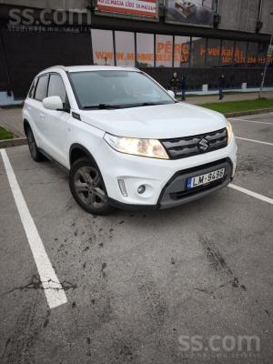 Balts Suzuki Vitara 2018 Rīga, ar dzinēja tilpumu 1.60 L un nobraukumu 149 tūkst. km par 10000 €, foto  vietnē AUTOMOTO.COM.LV