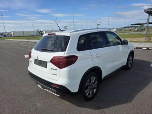 Balts Suzuki Vitara 2019 Marijampole, ar dzinēja tilpumu 1.37 L un nobraukumu 240 tūkst. km par 8490 €, foto 11 vietnē AUTOMOTO.COM.LV