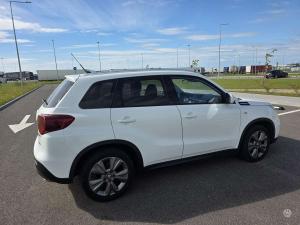 Balts Suzuki Vitara 2019 Marijampole, ar dzinēja tilpumu 1.37 L un nobraukumu 240 tūkst. km par 8490 €, foto 12 vietnē AUTOMOTO.COM.LV
