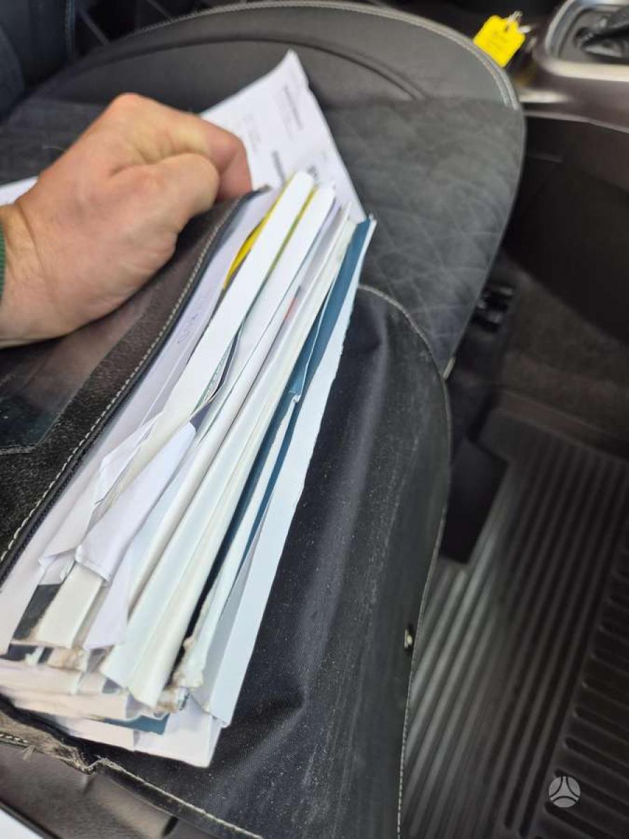 Белый Сузуки Витара 2019 в Утена, объемом двигателя 1.37 л и пробегом 195 тыс. км за 9990 €, фото 26 на AUTOMOTO.COM.LV