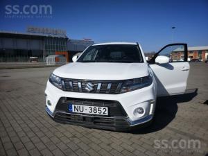 White Suzuki Vitara 2020 in Riga, with an engine capacity of 1.40 L and mileage of 108 thousand km for 16500 €, photo 18 on AUTOMOTO.COM.LV