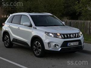 Balts Suzuki Vitara 2020 Rīga, ar dzinēja tilpumu 1.40 L un nobraukumu 120 tūkst. km par 13800 €, foto 1 vietnē AUTOMOTO.COM.LV