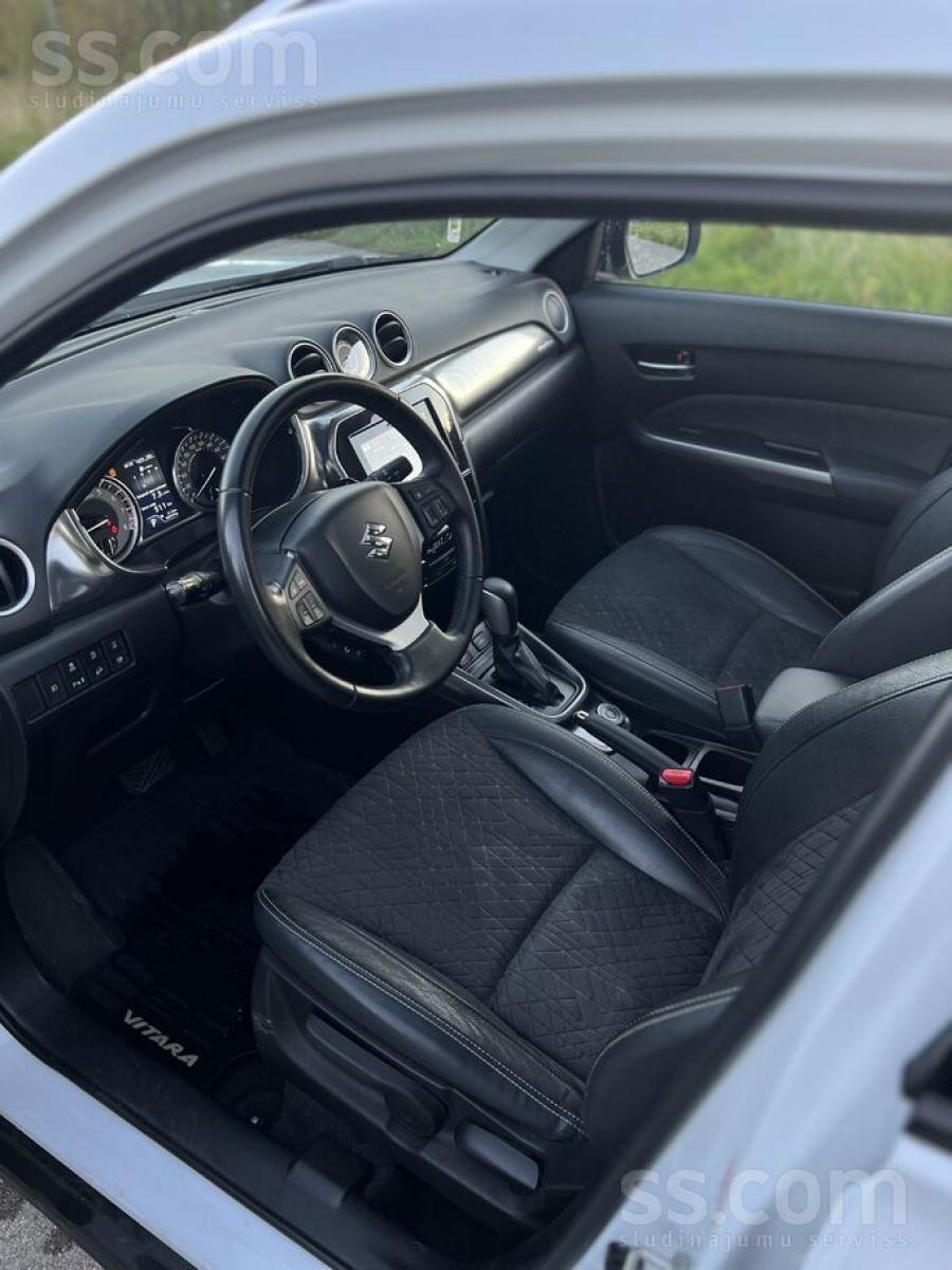 Balts Suzuki Vitara 2020 Rīga, ar dzinēja tilpumu 1.40 L un nobraukumu 120 tūkst. km par 13800 €, foto 9 vietnē AUTOMOTO.COM.LV