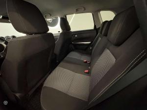 Balts Suzuki Vitara 2021 Marijampole, ar dzinēja tilpumu 1.37 L un nobraukumu 211 tūkst. km par 12099 €, foto 14 vietnē AUTOMOTO.COM.LV