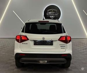 Balts Suzuki Vitara 2021 Marijampole, ar dzinēja tilpumu 1.37 L un nobraukumu 211 tūkst. km par 12099 €, foto 22 vietnē AUTOMOTO.COM.LV