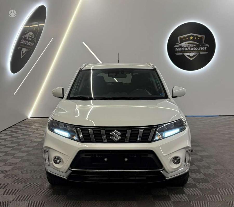 Balts Suzuki Vitara 2021 Marijampole, ar dzinēja tilpumu 1.37 L un nobraukumu 211 tūkst. km par 12099 €, foto 25 vietnē AUTOMOTO.COM.LV