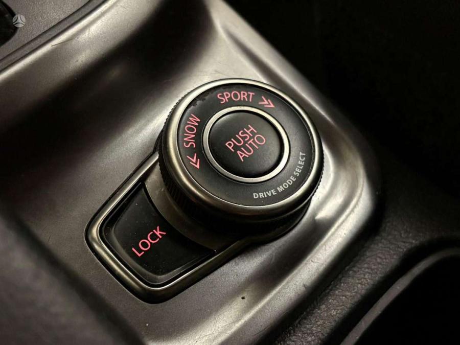 Balts Suzuki Vitara 2021 Marijampole, ar dzinēja tilpumu 1.37 L un nobraukumu 211 tūkst. km par 12099 €, foto 31 vietnē AUTOMOTO.COM.LV