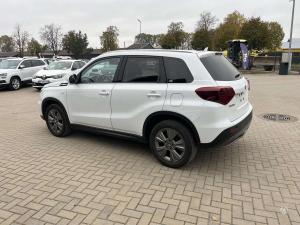 Balts Suzuki Vitara 2022 Tauragė, ar dzinēja tilpumu 1.40 L un nobraukumu 171 tūkst. km par 8300 €, foto 11 vietnē AUTOMOTO.COM.LV