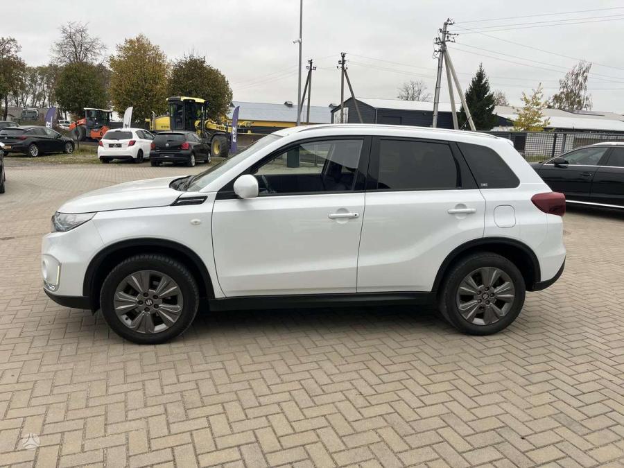 Balts Suzuki Vitara 2022 Tauragė, ar dzinēja tilpumu 1.40 L un nobraukumu 171 tūkst. km par 8300 €, foto 12 vietnē AUTOMOTO.COM.LV