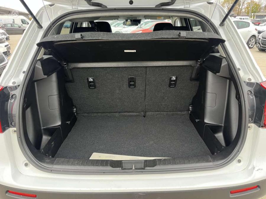Balts Suzuki Vitara 2022 Tauragė, ar dzinēja tilpumu 1.40 L un nobraukumu 171 tūkst. km par 8300 €, foto 18 vietnē AUTOMOTO.COM.LV
