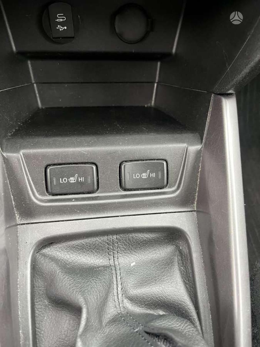Balts Suzuki Vitara 2022 Tauragė, ar dzinēja tilpumu 1.40 L un nobraukumu 171 tūkst. km par 8300 €, foto 25 vietnē AUTOMOTO.COM.LV