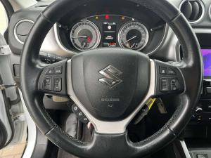 Balts Suzuki Vitara 2022 Tauragė, ar dzinēja tilpumu 1.40 L un nobraukumu 171 tūkst. km par 8300 €, foto 26 vietnē AUTOMOTO.COM.LV