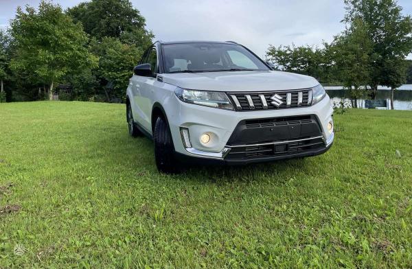 Balts Suzuki Vitara 2023 Zarasai, ar dzinēja tilpumu 1.37 L un nobraukumu 60 tūkst. km par 16350 €, foto 7 vietnē AUTOMOTO.COM.LV