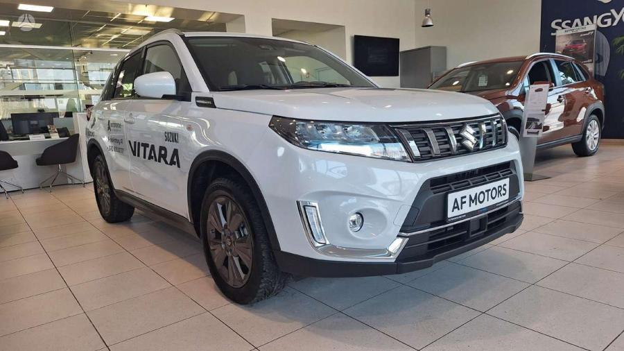 Balts Suzuki Vitara 2025 Kauņa, ar dzinēja tilpumu 1.46 L un nobraukumu 661 tūkst. km par 24688 €, foto 5 vietnē AUTOMOTO.COM.LV
