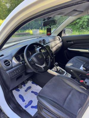 Balts Suzuki Vitara 2016 Tauragė, ar dzinēja tilpumu 1.60 L un nobraukumu 165 tūkst. km par 7000 €, foto 8 vietnē AUTOMOTO.COM.LV