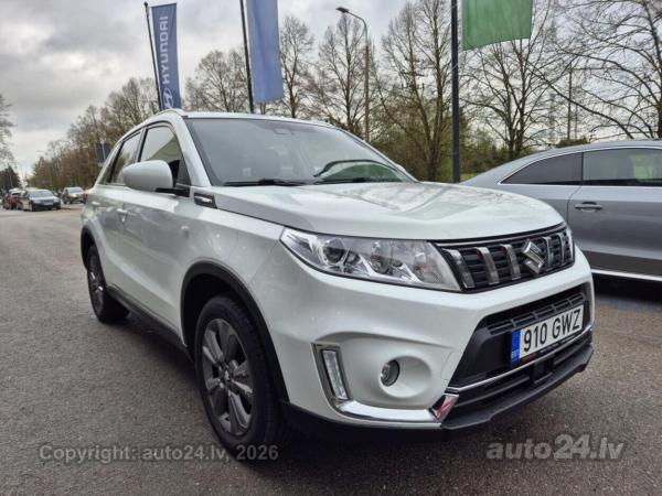 White Suzuki Vitara 2019 in Tartu, with an engine capacity of 1.40 L and mileage of 84 thousand km for 17100 €, photo 5 on AUTOMOTO.COM.LV