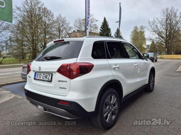 White Suzuki Vitara 2019 in Tartu, with an engine capacity of 1.40 L and mileage of 84 thousand km for 17100 €, photo 7 on AUTOMOTO.COM.LV