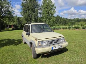 Yellow Suzuki Vitara 1991 in Madona, with an engine capacity of 1.60 L and mileage of 81 thousand km for 2000 €, photo  on AUTOMOTO.COM.LV