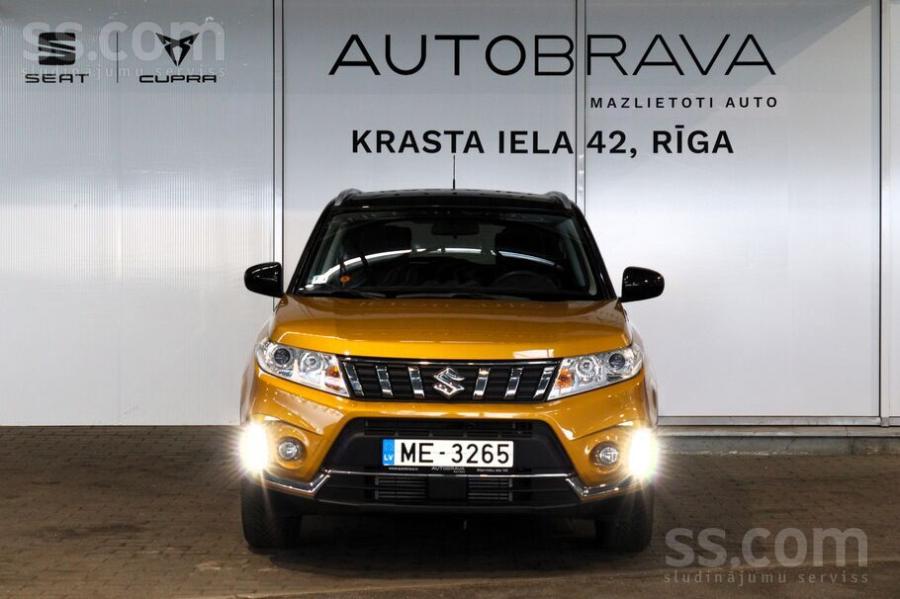 Yellow Suzuki Vitara 2019 in Riga, with an engine capacity of 1.40 L and mileage of 9 thousand km for 13900 €, photo 2 on AUTOMOTO.COM.LV