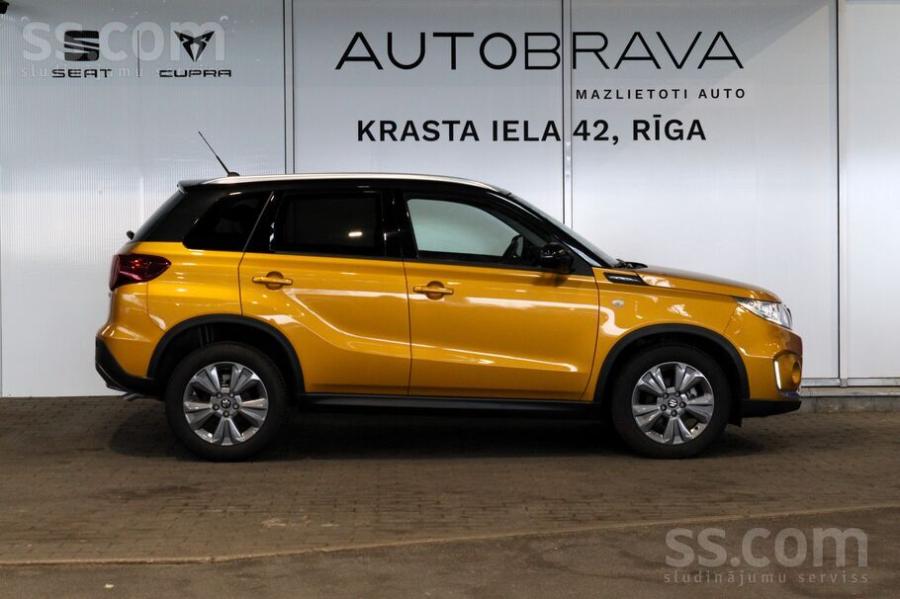 Yellow Suzuki Vitara 2019 in Riga, with an engine capacity of 1.40 L and mileage of 9 thousand km for 13900 €, photo 5 on AUTOMOTO.COM.LV