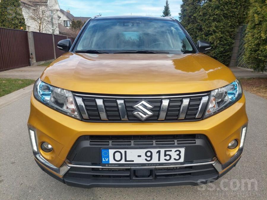 Yellow Suzuki Vitara 2020 in Riga, with an engine capacity of 1.40 L and mileage of 0 thousand km for 13785 €, photo 3 on AUTOMOTO.COM.LV