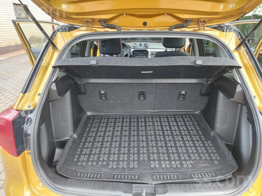 Yellow Suzuki Vitara 2020 in Riga, with an engine capacity of 1.40 L and mileage of 0 thousand km for 13785 €, photo 19 on AUTOMOTO.COM.LV