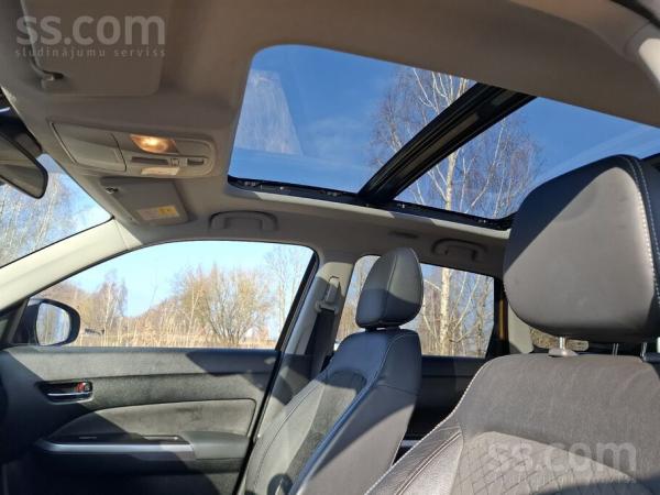 Dzeltens Suzuki Vitara 2021 Rīga, ar dzinēja tilpumu 1.40 L un nobraukumu 89 tūkst. km par 16250 €, foto 3 vietnē AUTOMOTO.COM.LV