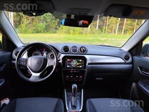 Yellow Suzuki Vitara 2021 in Rezekne, with an engine capacity of 1.40 L and mileage of 43 thousand km for 15500 €, photo 6 on AUTOMOTO.COM.LV
