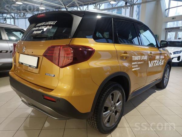 Yellow Suzuki Vitara 2025 in Daugavpils, with an engine capacity of 1.40 L and mileage of 10 thousand km for 26889 €, photo 6 on AUTOMOTO.COM.LV
