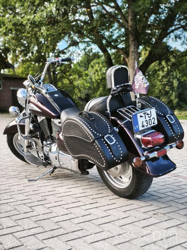 Suzuki VL 1500 1999 in Valmiera, with an engine capacity of 1.50 L and mileage of 0 thousand km for 4500 €, photo 5 on AUTOMOTO.COM.LV