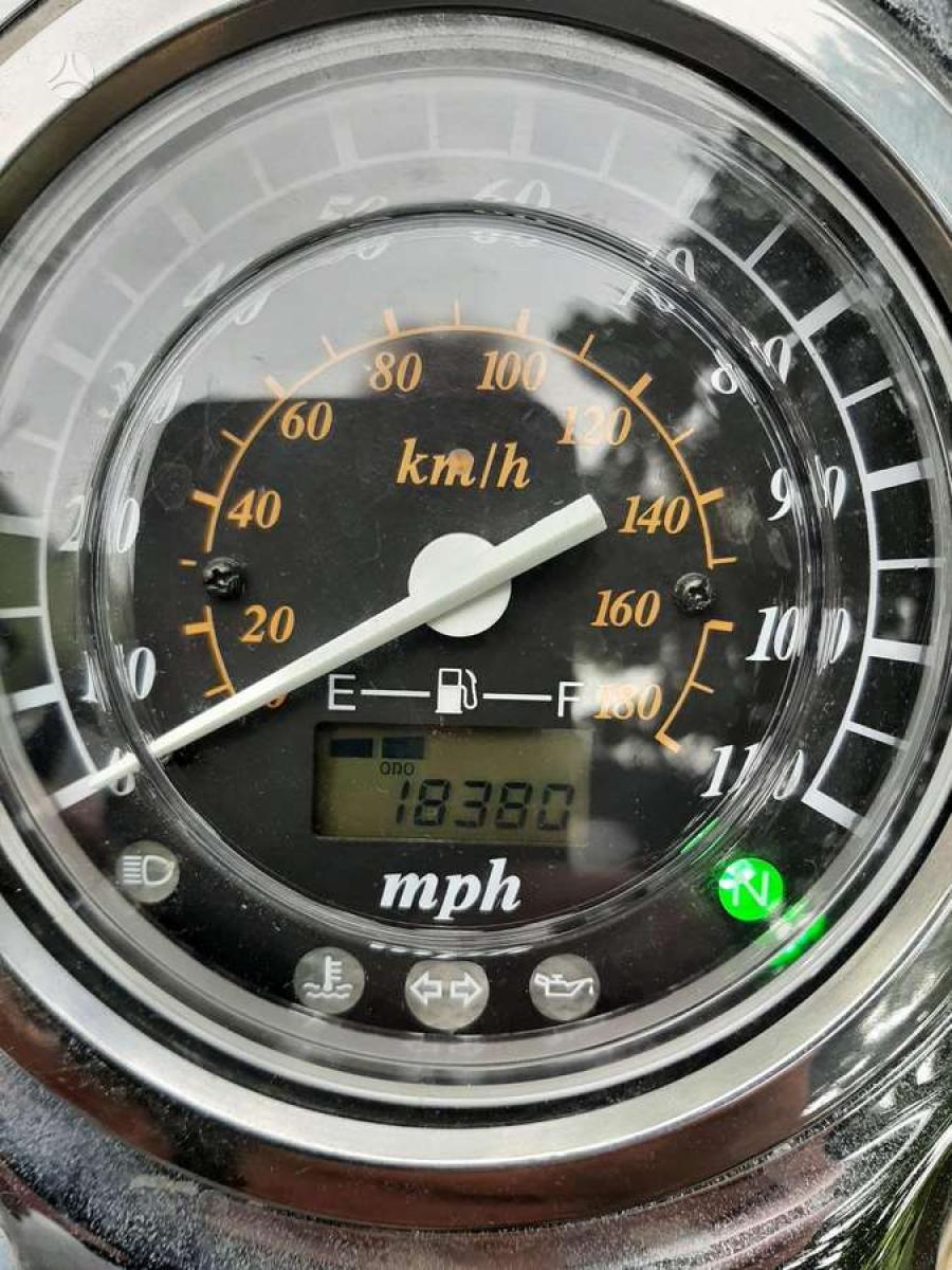 Suzuki VL 2003 Viļņa, ar dzinēja tilpumu 0.81 L un nobraukumu 18 tūkst. km par 2500 €, foto 5 vietnē AUTOMOTO.COM.LV