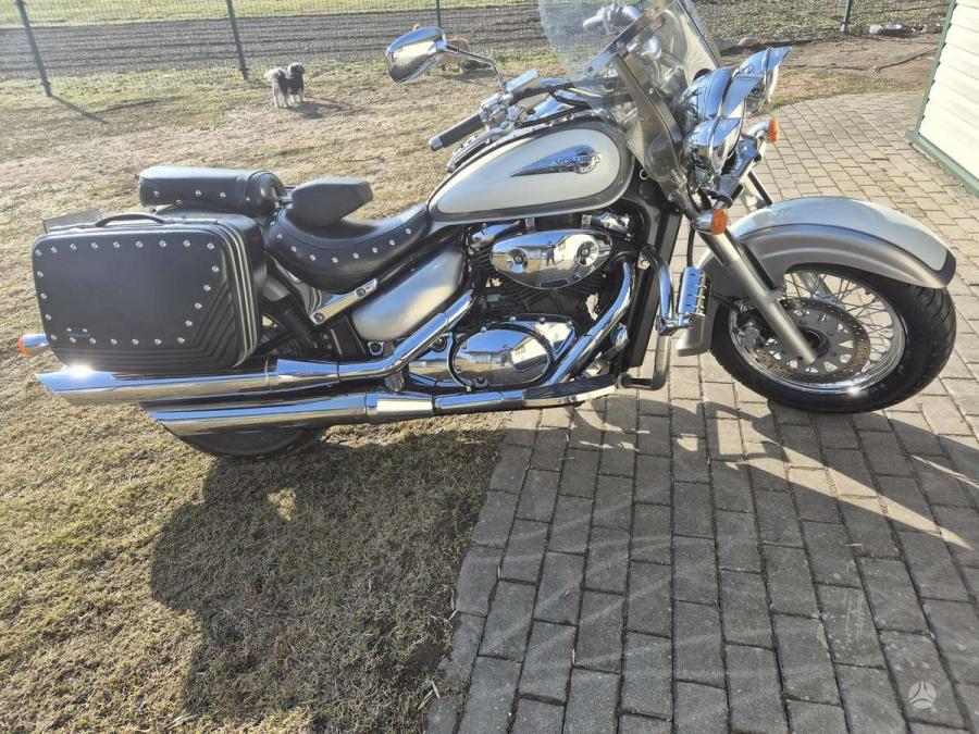 Suzuki VL 2005 in Moletai, with an engine capacity of 0.80 L and mileage of 32 thousand km for 3300 €, photo 3 on AUTOMOTO.COM.LV