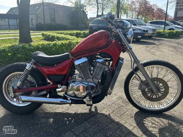 Red Suzuki VS 1992 in Vilnius, with an engine capacity of 0.70 L and mileage of 0 thousand km for 1100 €, photo 6 on AUTOMOTO.COM.LV