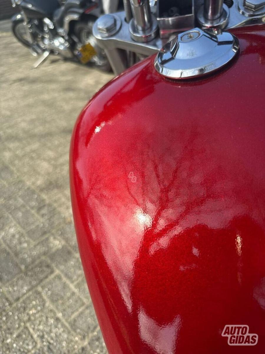 Red Suzuki VS 1992 in Vilnius, with an engine capacity of 0.70 L and mileage of 0 thousand km for 1100 €, photo 12 on AUTOMOTO.COM.LV