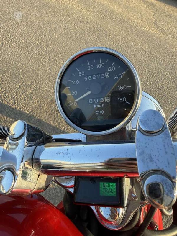 Red Suzuki VS 1996 in Vilnius, with an engine capacity of 0.60 L and mileage of 58 thousand km for 2499 €, photo 2 on AUTOMOTO.COM.LV