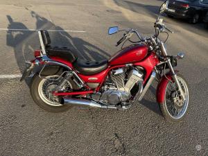 Sarkans Suzuki VS 1996 Viļņa, ar dzinēja tilpumu 0.60 L un nobraukumu 58 tūkst. km par 2499 €, foto 7 vietnē AUTOMOTO.COM.LV