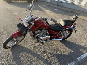 Sarkans Suzuki VS 1996 Viļņa, ar dzinēja tilpumu 0.60 L un nobraukumu 58 tūkst. km par 2499 €, foto 8 vietnē AUTOMOTO.COM.LV