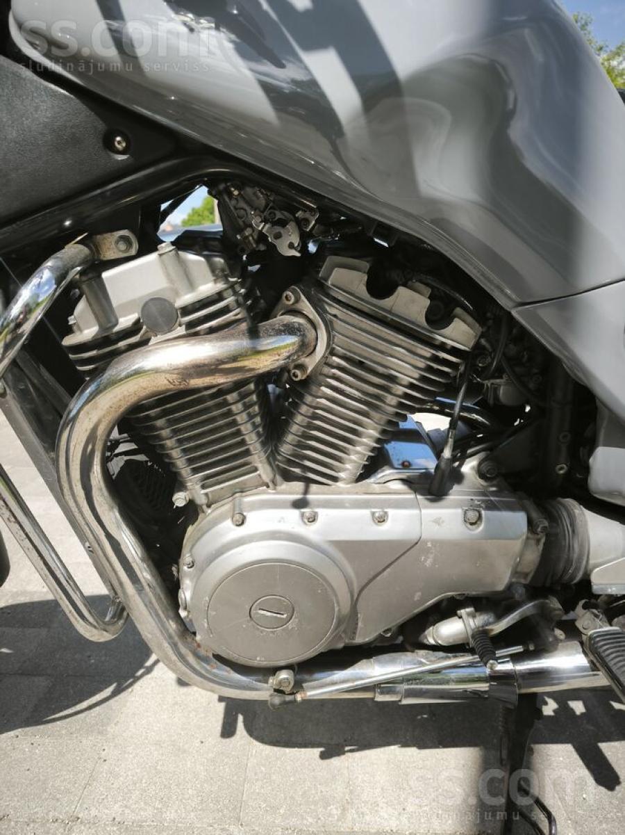 Suzuki VX 800 1990 Cēsis, ar dzinēja tilpumu 0.80 L un nobraukumu 0 tūkst. km par 1800 €, foto 7 vietnē AUTOMOTO.COM.LV