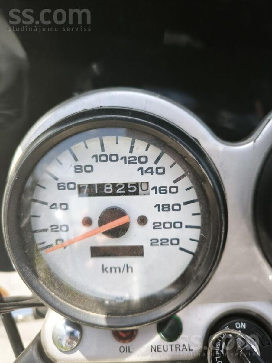 Suzuki VX 800 1990 Cēsis, ar dzinēja tilpumu 0.80 L un nobraukumu 0 tūkst. km par 1800 €, foto 8 vietnē AUTOMOTO.COM.LV