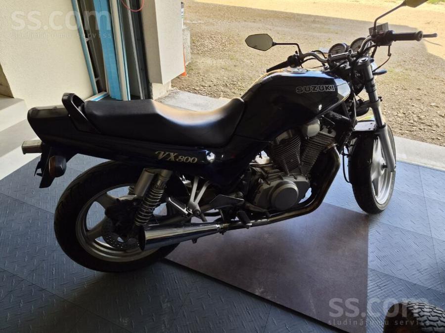 Suzuki VX 800 1997 in Valmiera, with an engine capacity of 0.81 L and mileage of 0 thousand km for 1650 €, photo 1 on AUTOMOTO.COM.LV