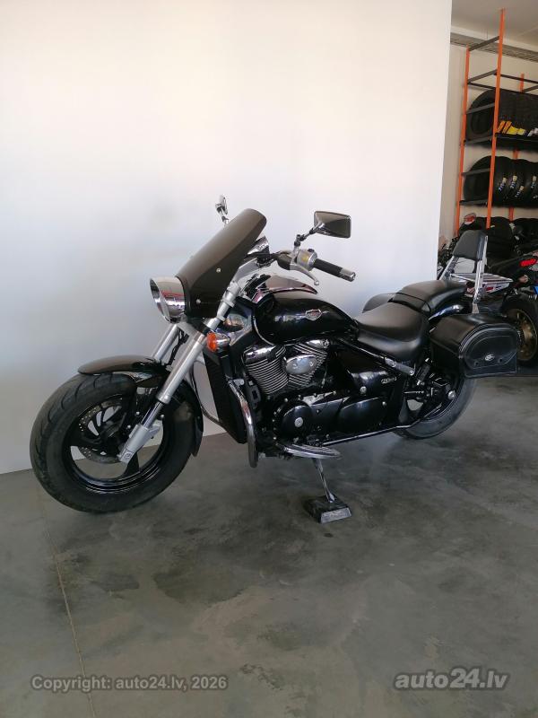 Black Suzuki VZ 800 2009 in Tallinn, with an engine capacity of 0.80 L and mileage of 48 thousand km for 4500 €, photo 4 on AUTOMOTO.COM.LV