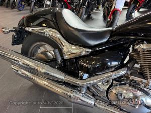 Melns Suzuki VZ 800 2013 Tallina, ar dzinēja tilpumu 0.81 L un nobraukumu 12 tūkst. km par 5990 €, foto 7 vietnē AUTOMOTO.COM.LV