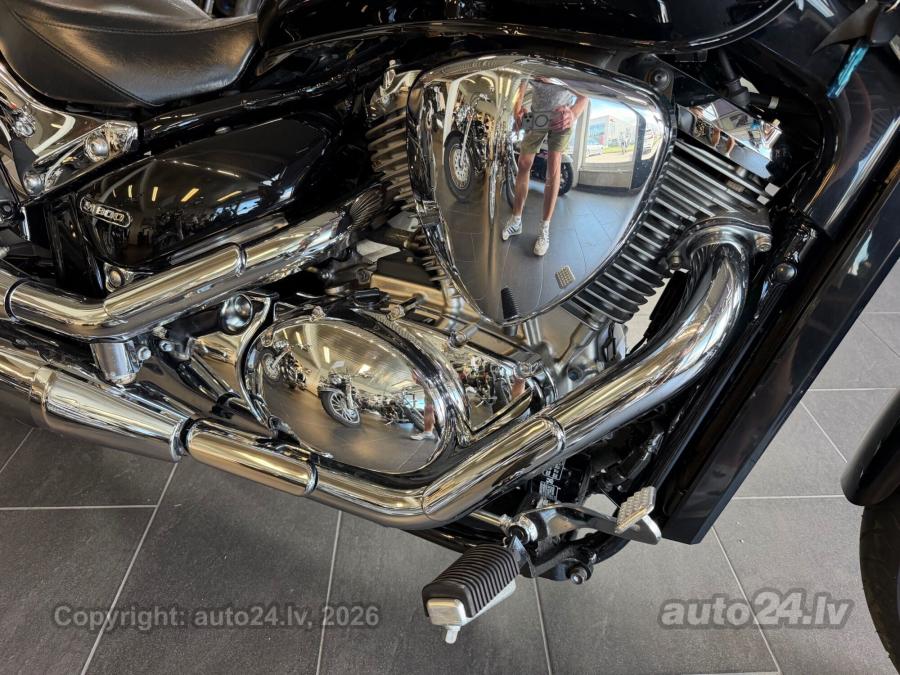 Melns Suzuki VZ 800 2013 Tallina, ar dzinēja tilpumu 0.81 L un nobraukumu 12 tūkst. km par 5990 €, foto 8 vietnē AUTOMOTO.COM.LV