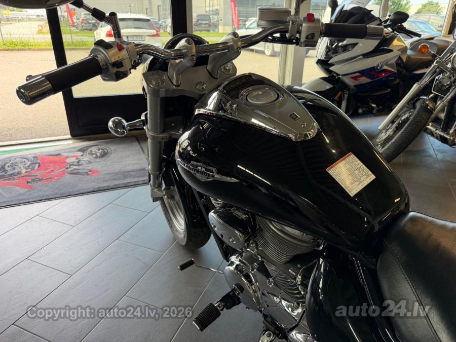Melns Suzuki VZ 800 2013 Tallina, ar dzinēja tilpumu 0.81 L un nobraukumu 12 tūkst. km par 5990 €, foto 15 vietnē AUTOMOTO.COM.LV