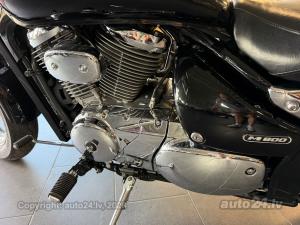 Melns Suzuki VZ 800 2013 Tallina, ar dzinēja tilpumu 0.81 L un nobraukumu 12 tūkst. km par 5990 €, foto 17 vietnē AUTOMOTO.COM.LV