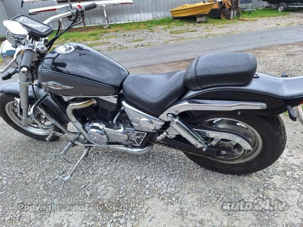 Suzuki VZ 800 1998 Tallina, ar dzinēja tilpumu 0.80 L un nobraukumu 45 tūkst. km par 2500 €, foto 1 vietnē AUTOMOTO.COM.LV